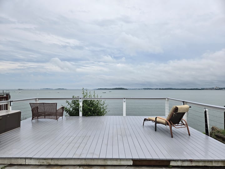 Studio W Seaside Deck Access - Quincy