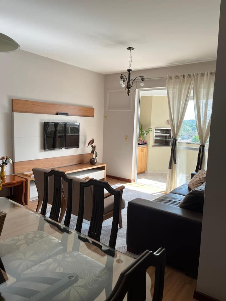 Apartamento Completo No Bairro América - Joinville, Brazil