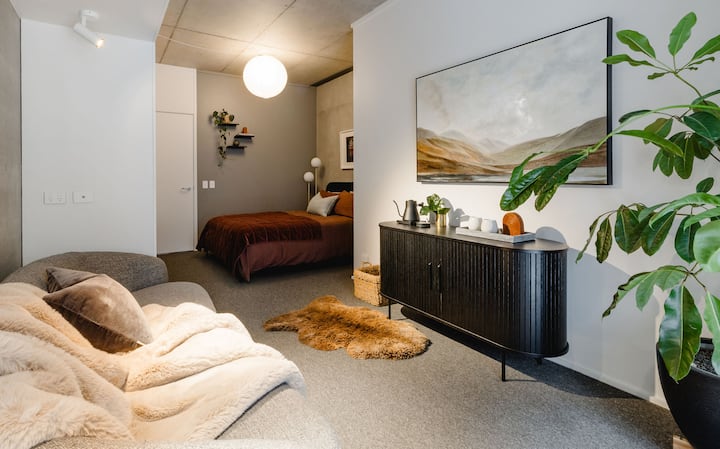 Relax + Recharge In This Cbd Studio - Wellington