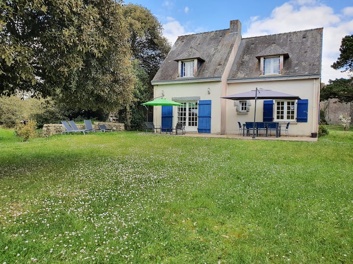 Villa Au Calme En Pleine Verdure Et Proche Mer - Batz-sur-Mer