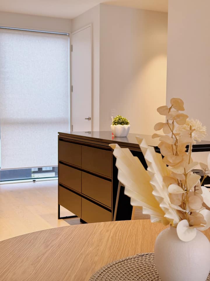 Cozy Grey Garden-walk To Central City-free Parking - Christchurch