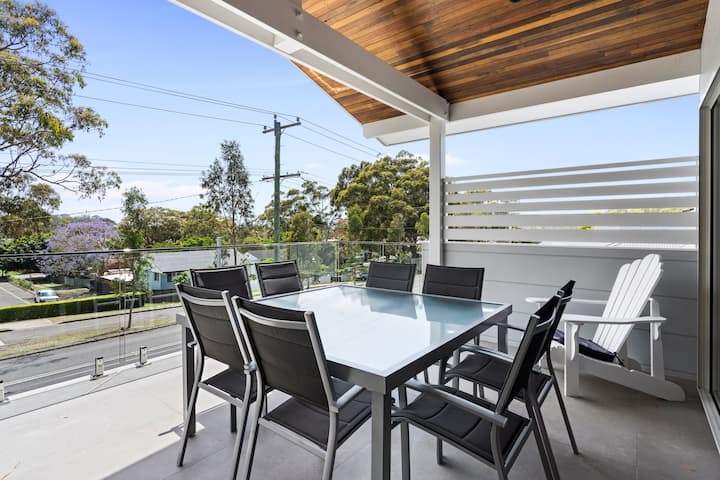Bay Retreat Villa - Nelson Bay