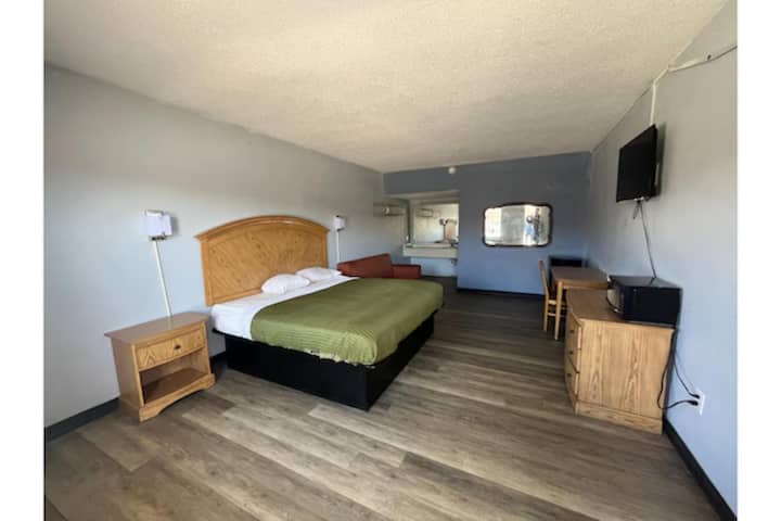 Washington Motel King Bed Smoking - 華盛頓