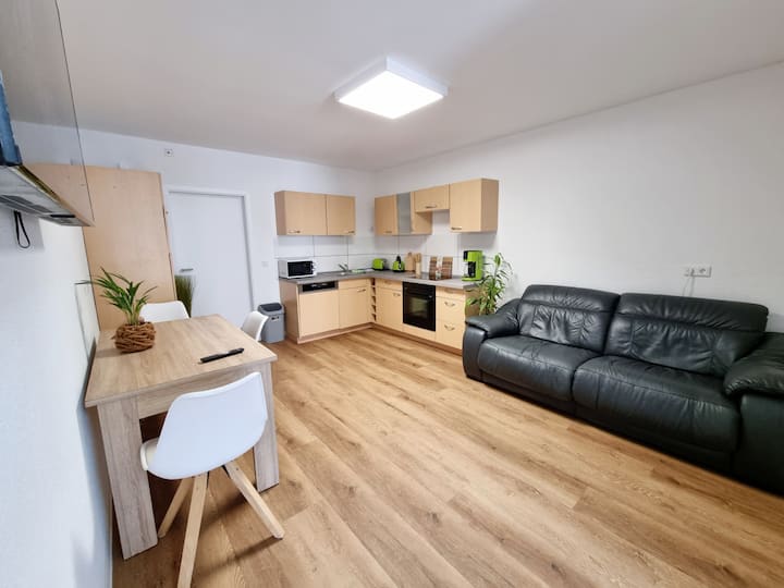 Apartment Mit Kleinen Balkon - Erfurt