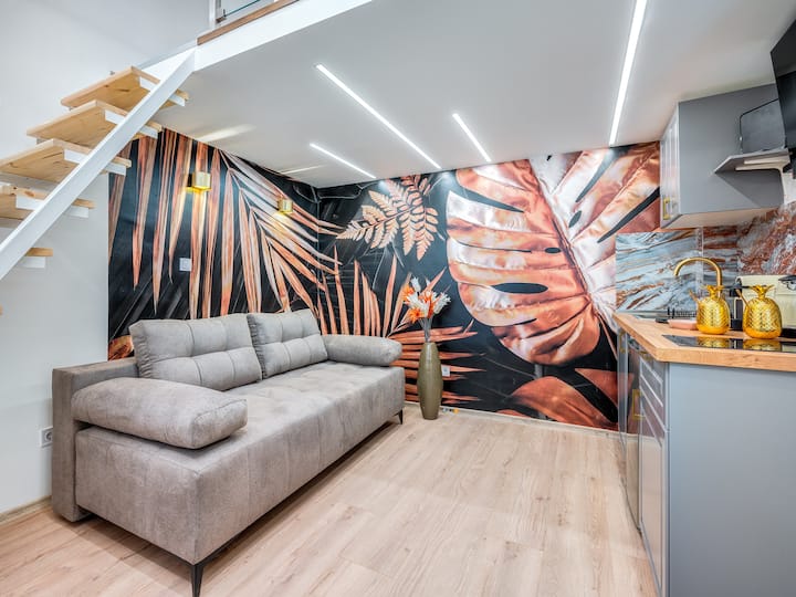 Loft 8: Cozy Stylish Stay With Parking - Budapest