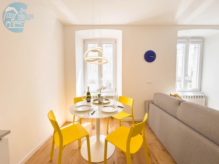 Cassa Di Risparmio 11 | Tirabora Short Rent - Trieste