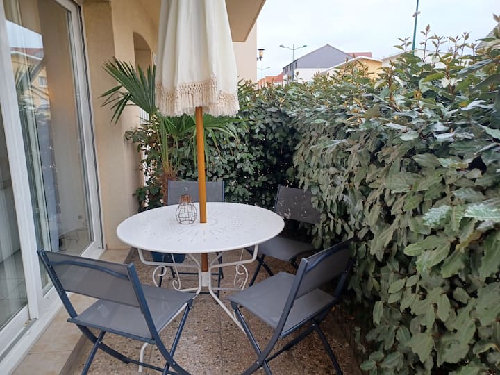Rez-de-chaussée Lumineux Avec Terrasse Proche Mer - Stella Plage