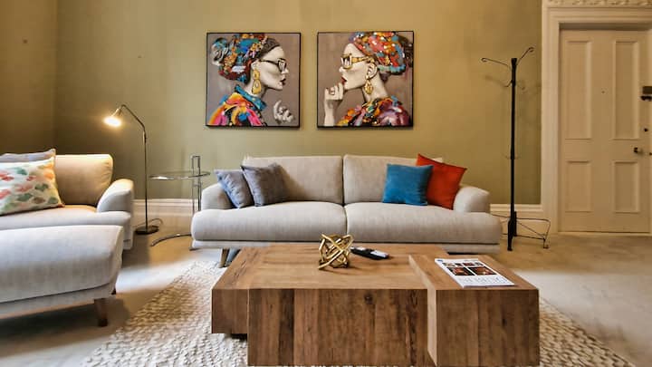 Stunning Period Apartment In Ballsbridge - Dun Laoghaire