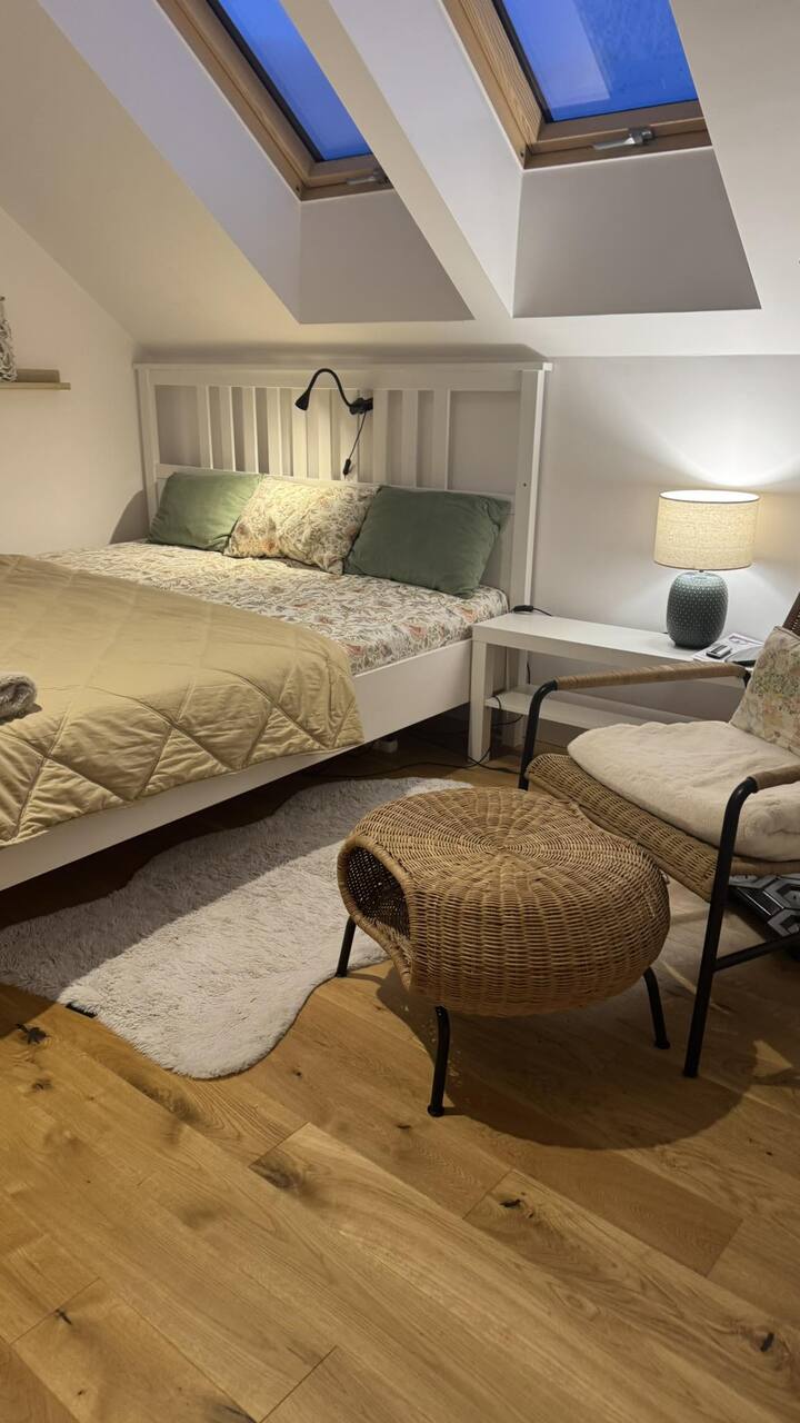 Pokój Blisko Lotniska (Joga & Masaż) - Krakow