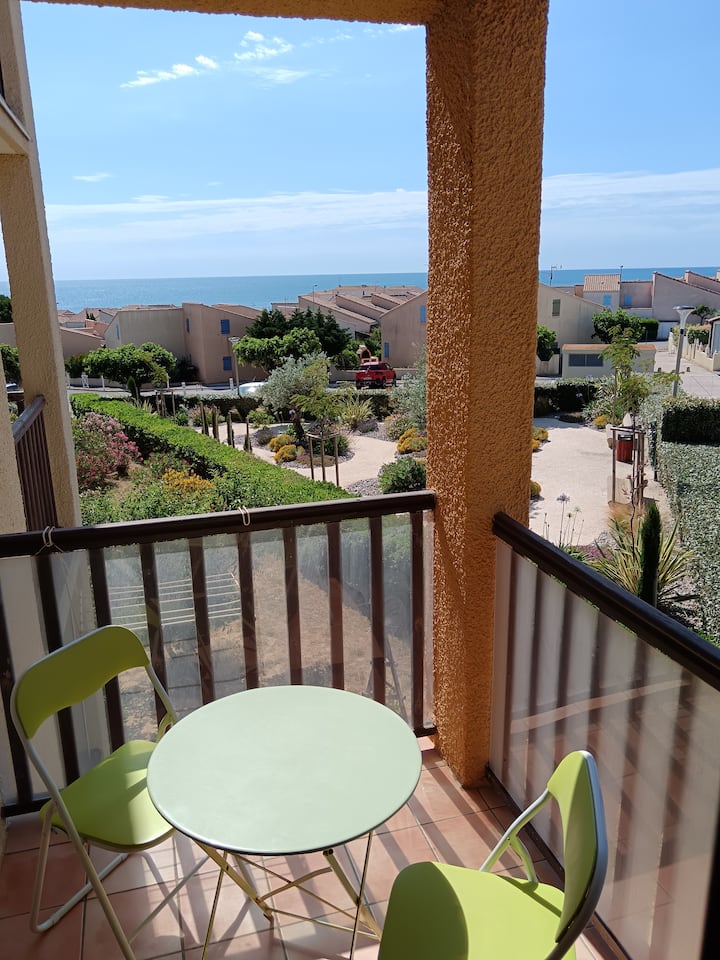 Saint Pierre La Mer: Petit Appartement Bord De Mer - Saint-Pierre-la-Mer