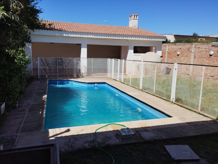 Casa Con Pileta Y Mucha Paz! - San Luis, Argentina