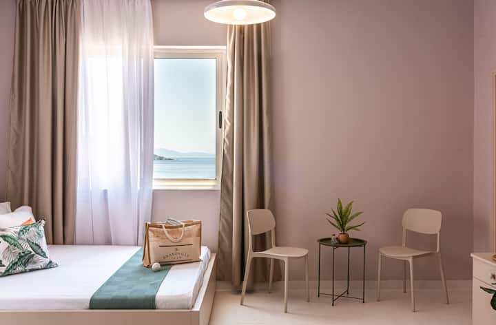 Himara City 44 - Central & Beach Access - Himarë