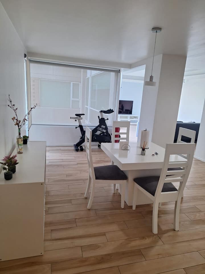 Cozy Apt Well Located, Long Term - Mexico City