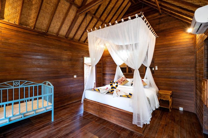 Best Location - 10 Minutes Walk To Dream Beach - Bali