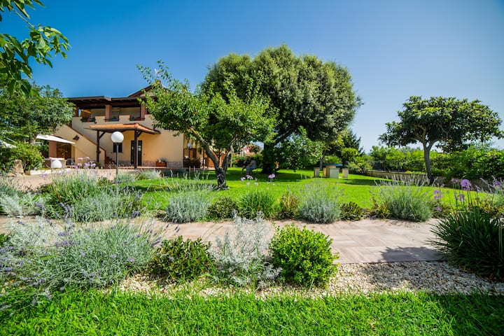 I Lecci Guesthouse Relax Natura E Mare Al Circeo - Sabaudia