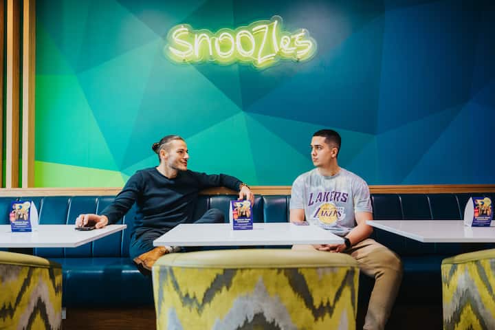 6 Bed Mixed Dorm En Suite @ Snoozles Galway City - Galway