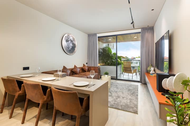 Modern Digital Nomad Apartment 201 Central Canggu - Bali
