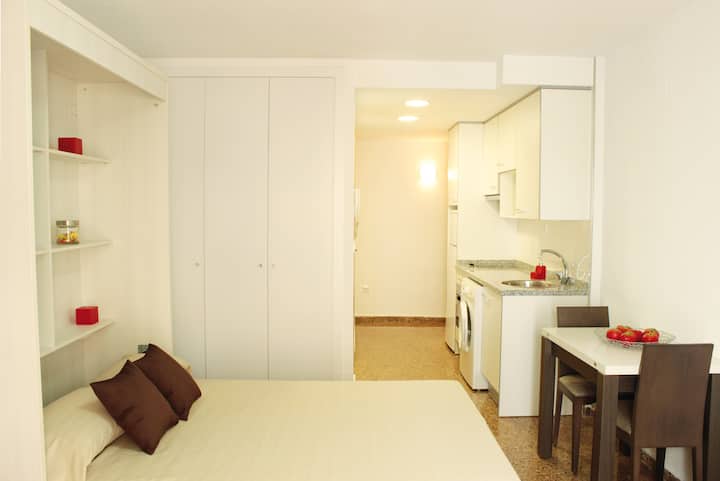 Estudio Céntrico En Valencia - Valencia