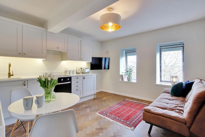 Stylish 2-bed. Entire Place. Lee, Greater London - Woolwich