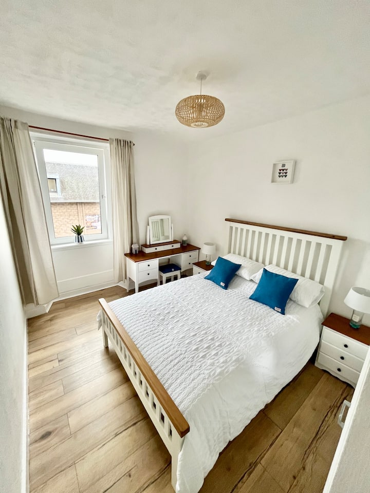 Traditional City Centre Flat - 印威內斯