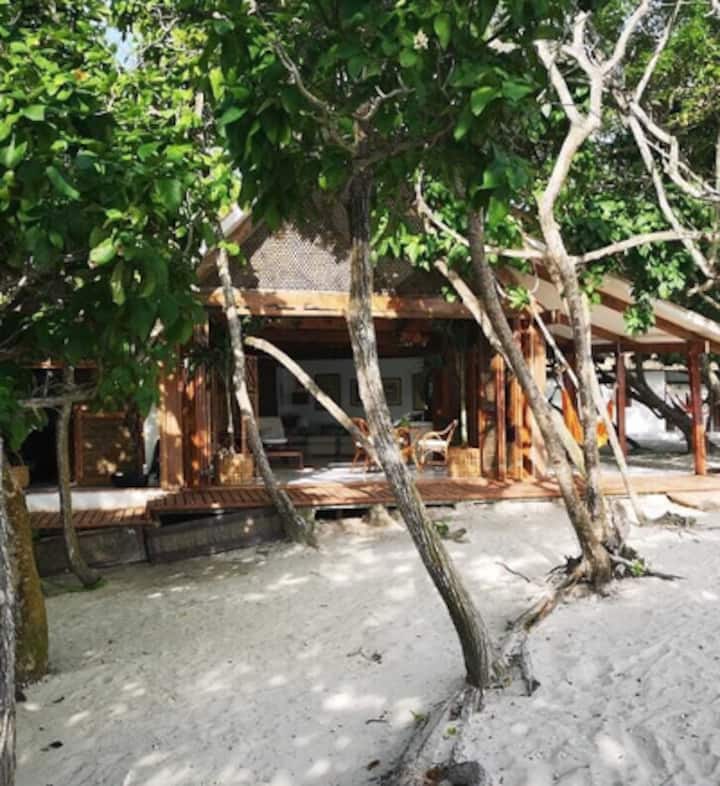 Isla Privada En Zona Cholón-barú - Rosario Islands