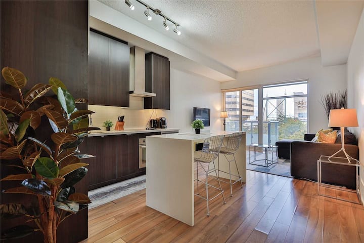 Gorgeous Condo, Rooftop Pool With Cn Tower View! - Sugar Beach