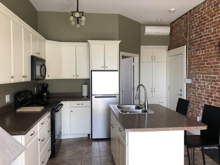 1 Bedroom With In-suite Laundry - Port Huron, MI