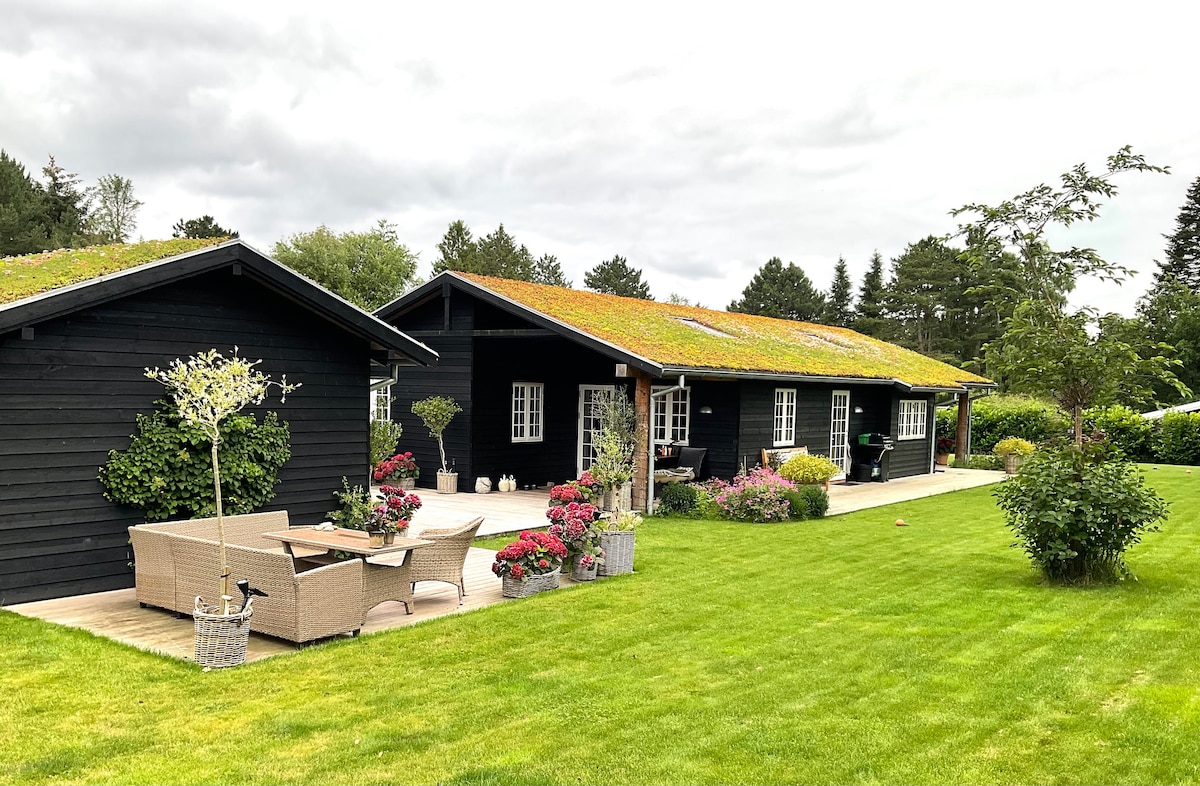 Atmospheric luxury cottage - Houses for Rent in Hornbæk, Denmark - Airbnb