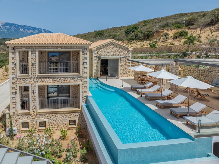 Zeus Luxury Villas Collection - Cephalonia