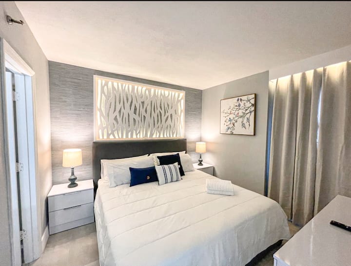 Resort Condo Near Universal | Pool & Gym - Orlando