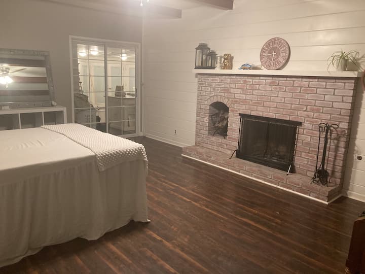 Casa De Ramirez - Merced, CA