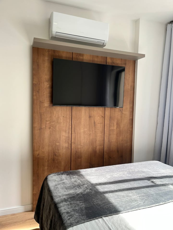 Apartamento Studio Nº706 - Novinho E Aconchegante - Curitiba