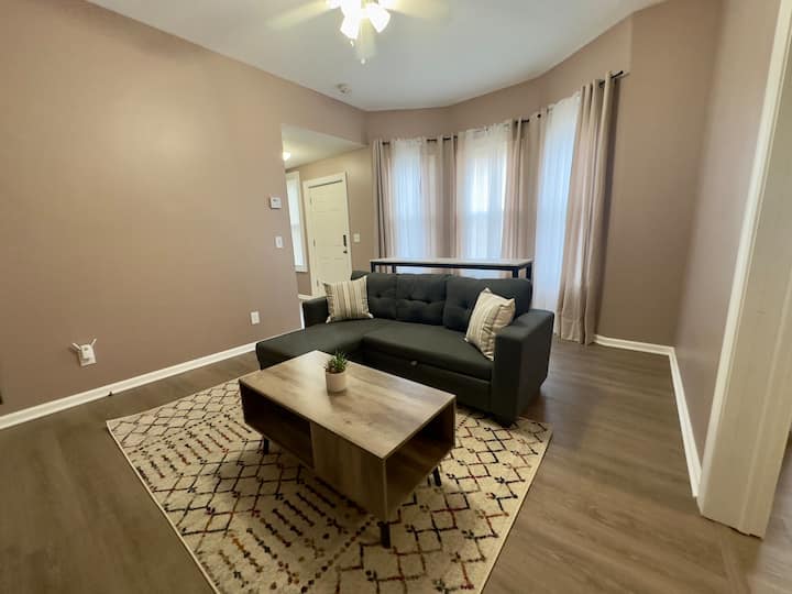 Staying At The Eastside! - Troy, NY
