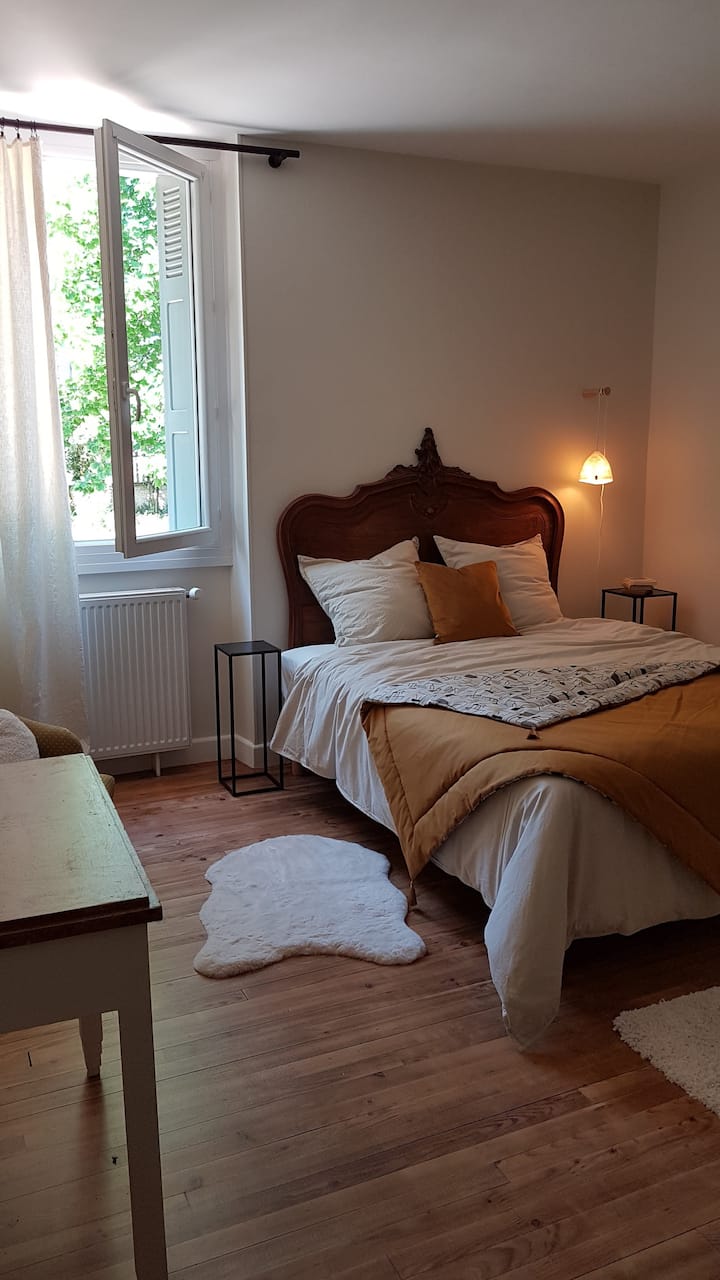 La Maison - Appartement T3 + Parc Arboré - Villefranche-de-Rouergue