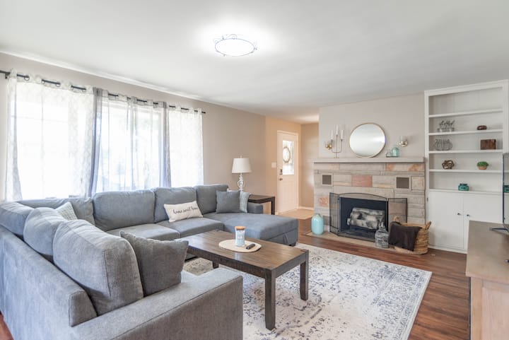 Quiet 3br Home In Downtown Mooresville - Mooresville, IN