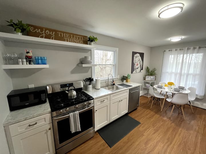 Cozy Apartment Near Legoland! - Middletown, NY