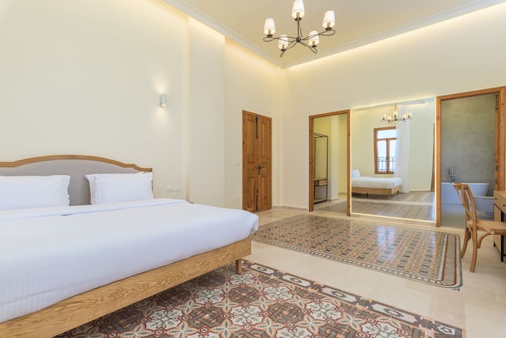 Ch® - Villa J - 5br Villa, Smar Jbeil - Lebanon