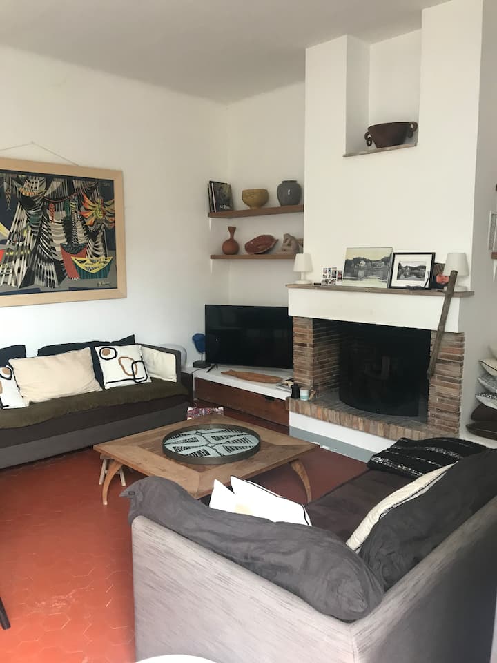 Jolie Maison Sur Un Petit Port - Saint-Cyr-sur-Mer