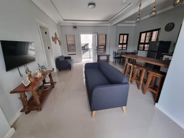 Trailbedz – 2 Bedroom 2nd Floor - Itogon
