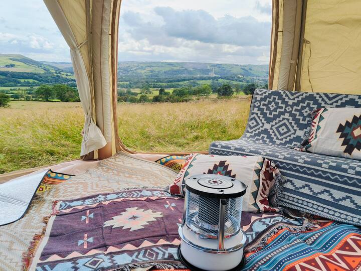 Luxurious Glamping Experience - Edale