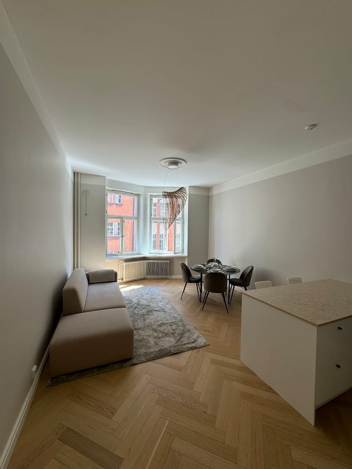 Minimalistic Nordic Design Apartment In The Center - Helsinki