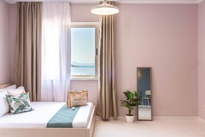 Himara City 34 - Central & Beach Access - Dhërmi