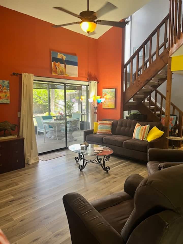 Room For Rent In Cozy Beach Townhouse In Nsb! - New Smyrna Beach, FL