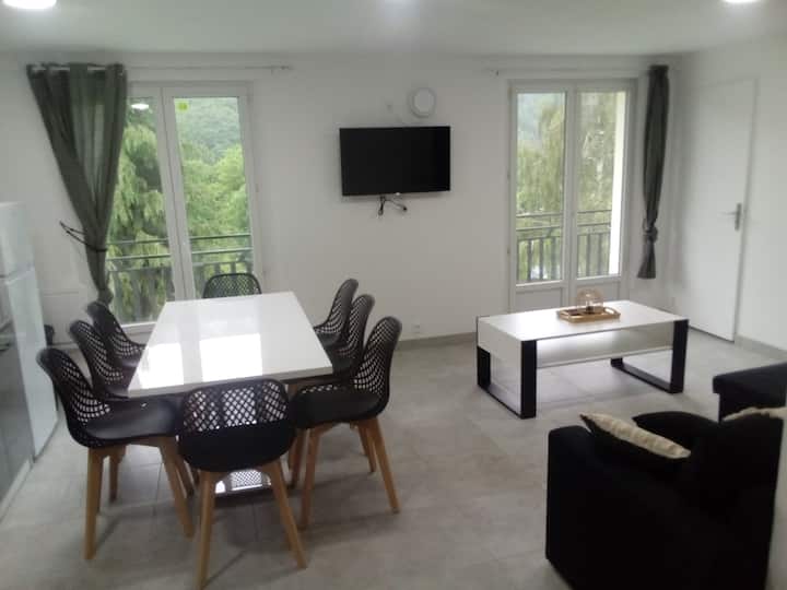Appt 8 Couchages Tout Confort Laveissiére - Le Lioran