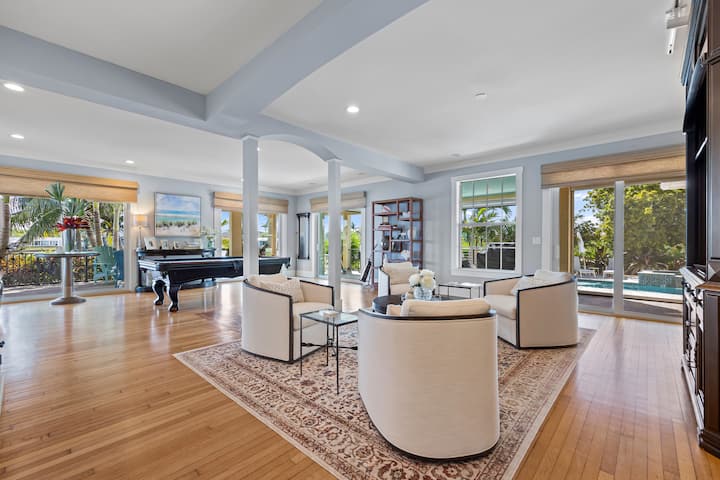 Jupiter Waterfront Compound - Jupiter, FL