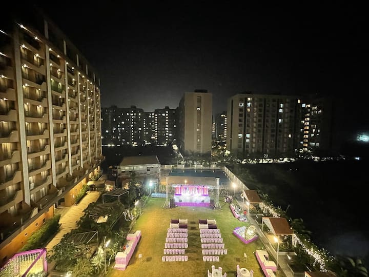 1-bedroom Studio Apt - Surat