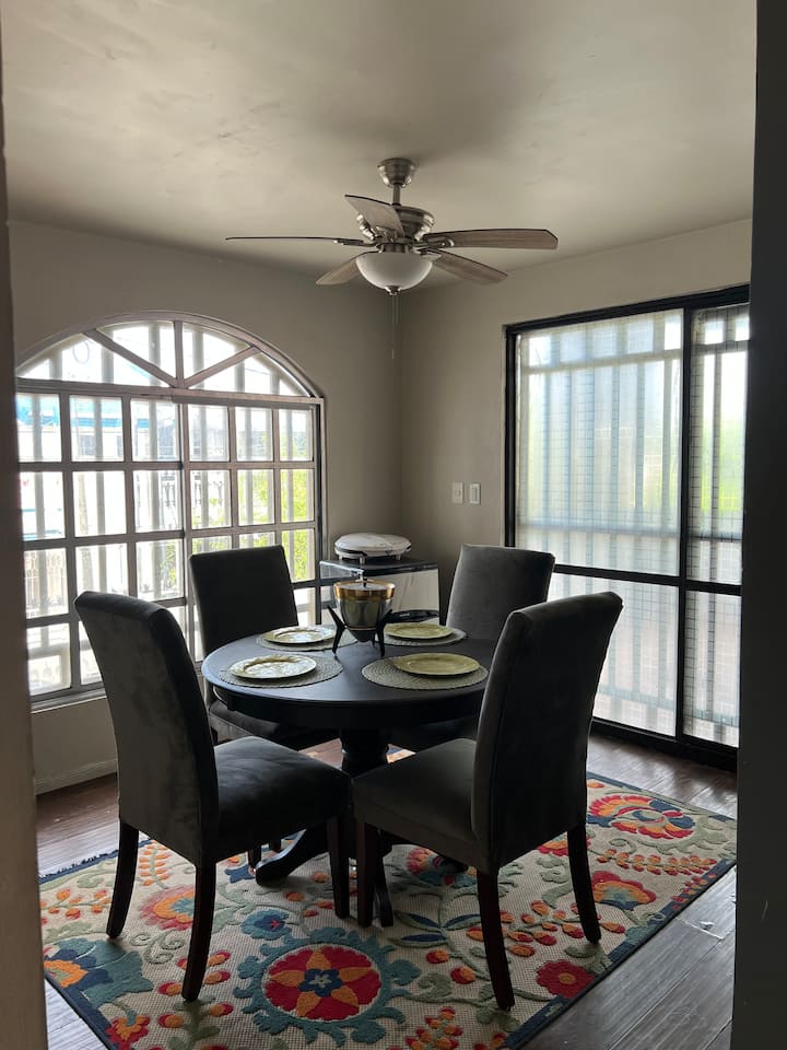 Hermosa Terraza, 3 Recamaras, 3 Baños - Monterrey
