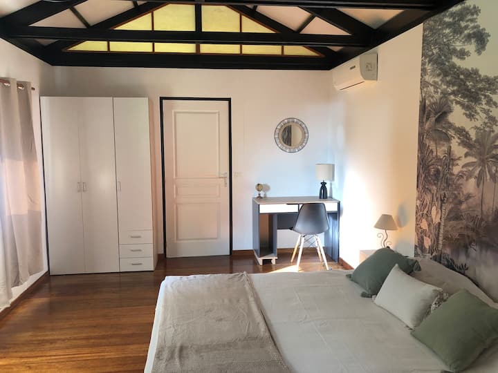 Chambre Et Cuisine Privées, Dans Un Grand Jardin - Polynésie française