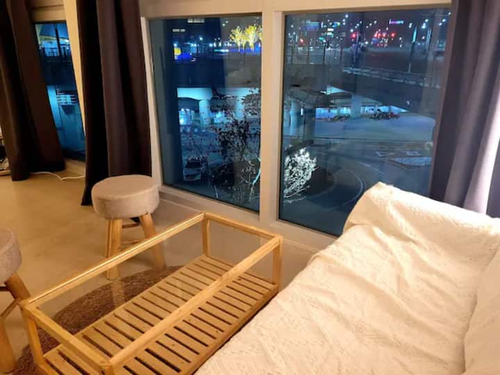 Room1편안한 숙소~ 동대구역,신세계백화점근처 - 서부2동