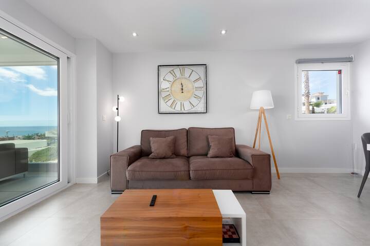 Modern & Bright Apart Sea View - Casares